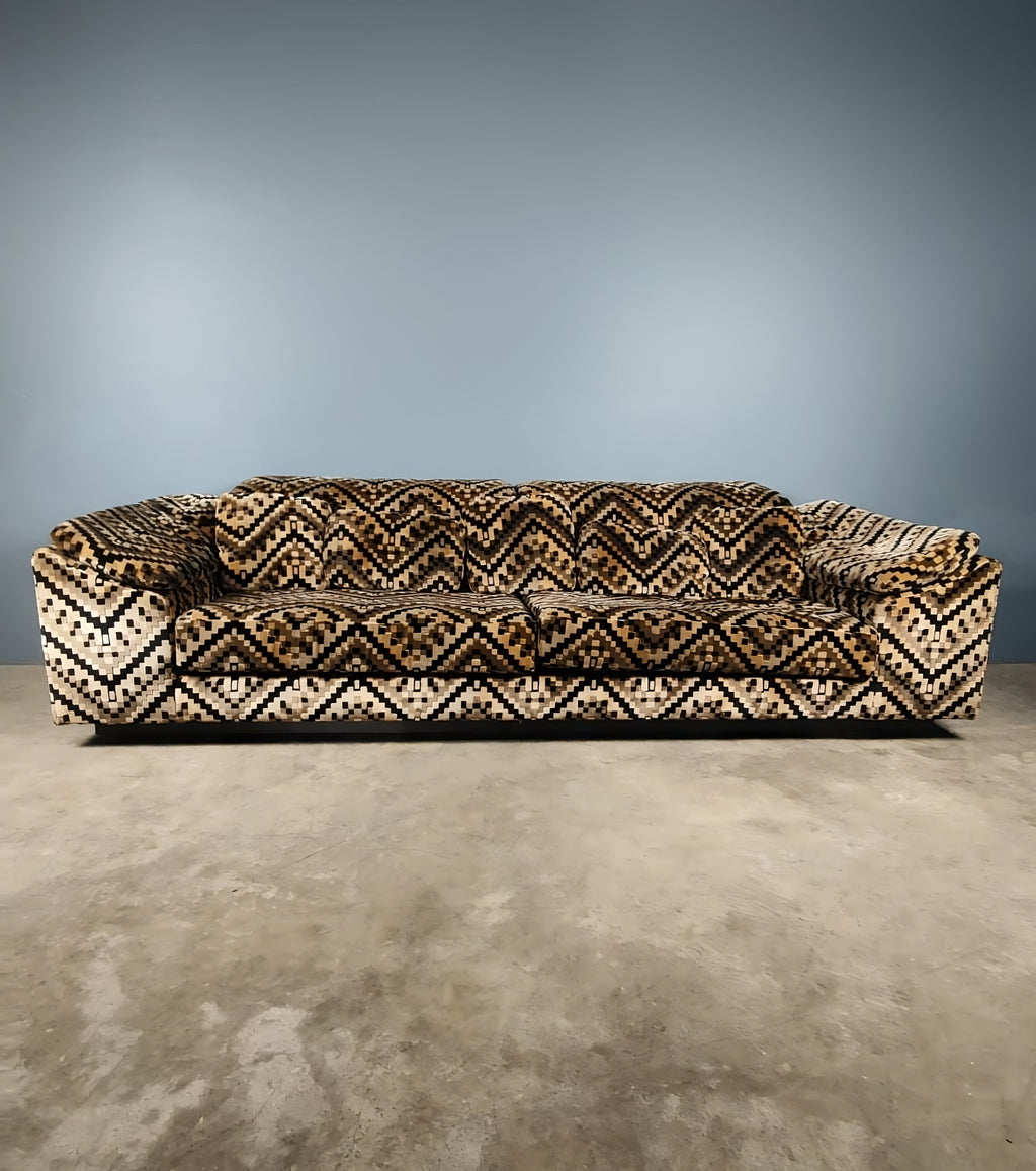 Relics of Retro I Specialising in mid century retro furniture